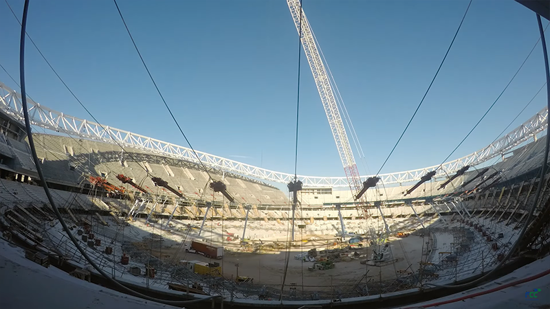Elevation begins on new roof for Wanda Metropolitano stadium | Stadia ...