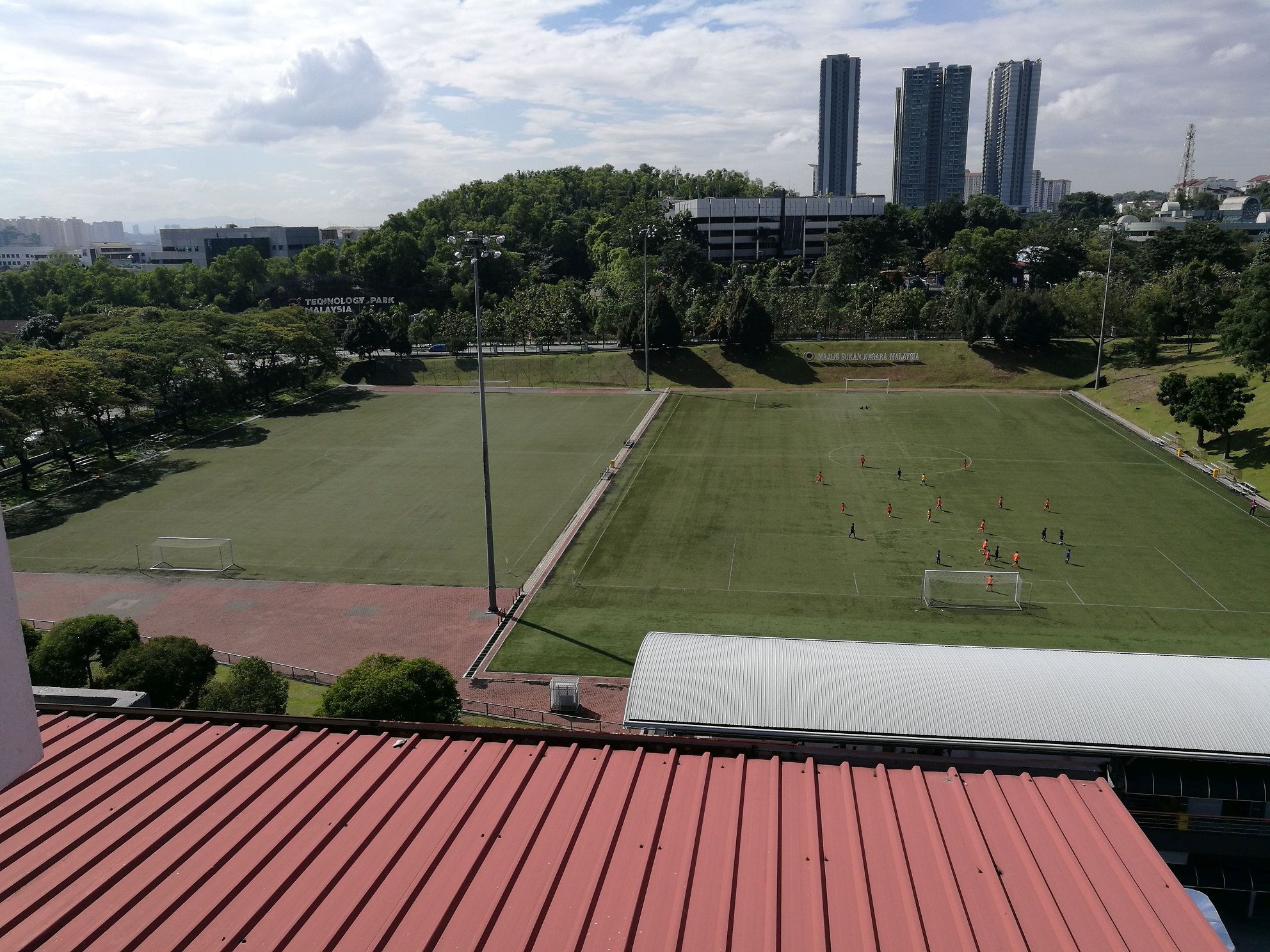 Malaysia’s National Stadium installs advanced lightning strike ...
