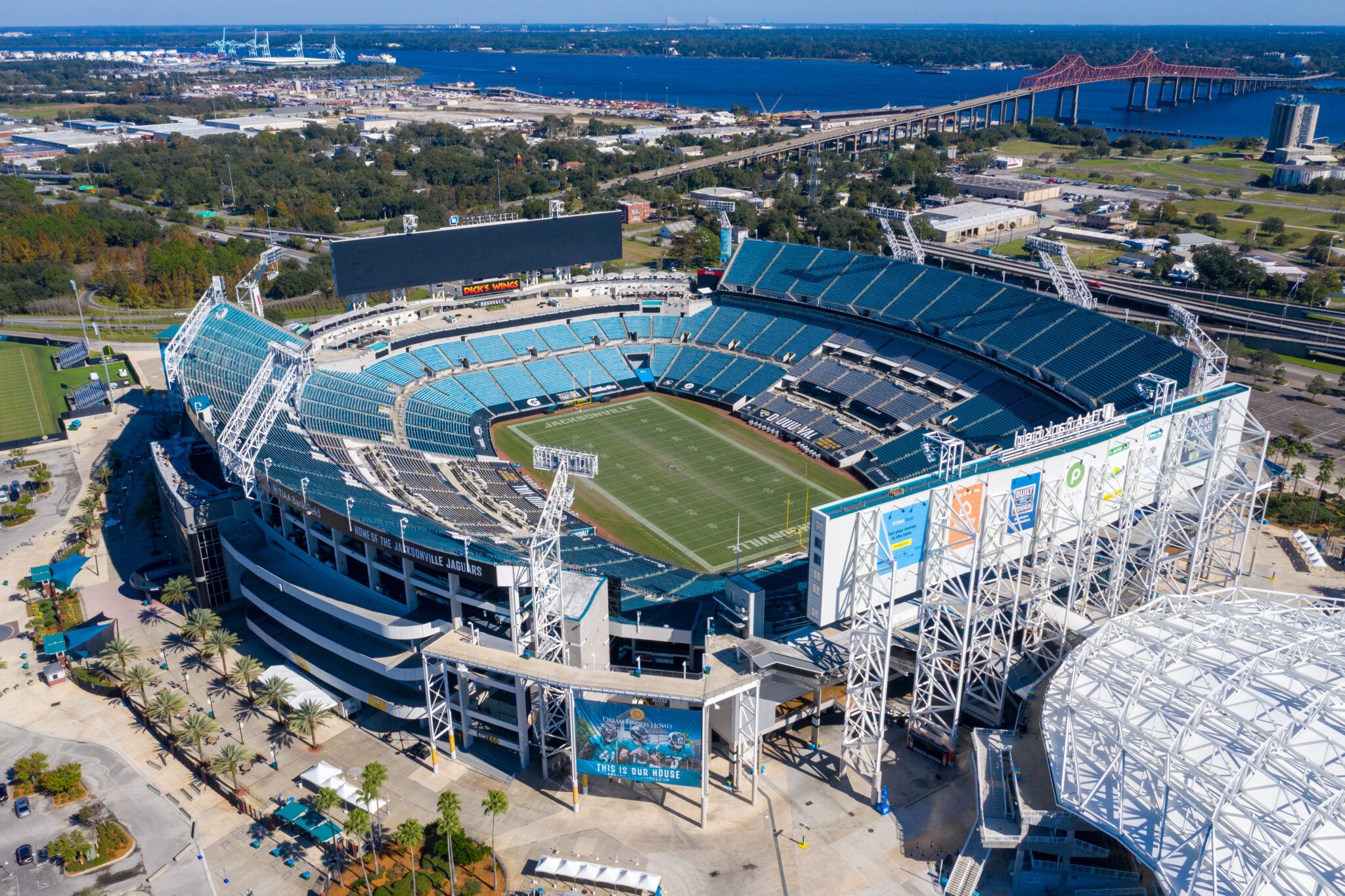 NFL's Jacksonville Jaguars upgrade security at Everbank Stadium ...